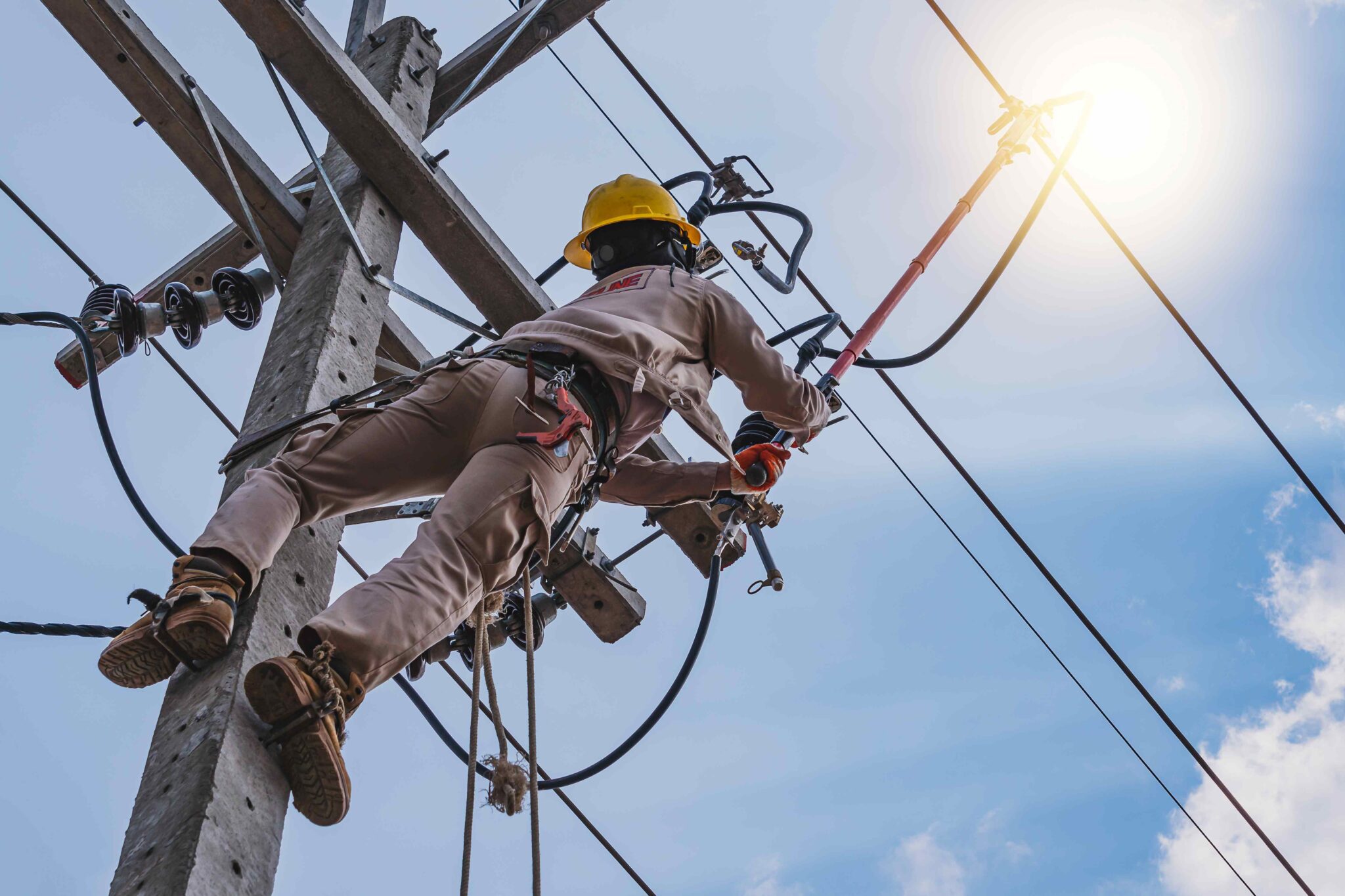Apprentice Lineman Jobs Position: Energize Your Career!
